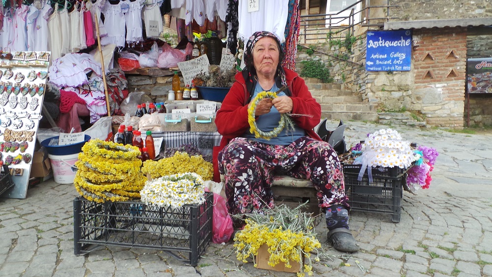 Beautiful village of Sirince, Turkey - LebanonUntravelled.com