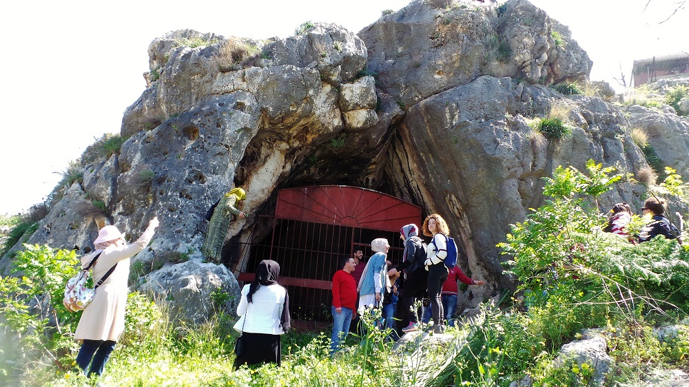 Prehistoric cave of Adloun - LebanonUntravelled.com