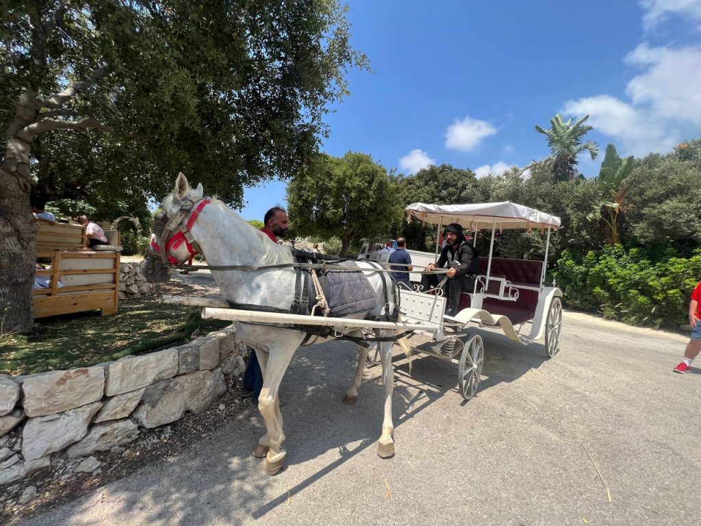 Arnaoon village, Batroun - LebanonUntravelled.com