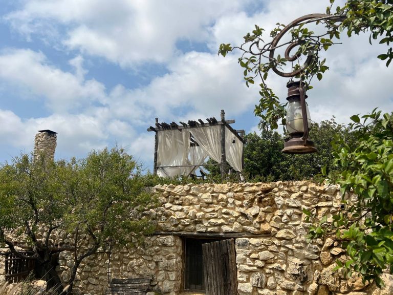 Arnaoon village, Batroun - LebanonUntravelled.com
