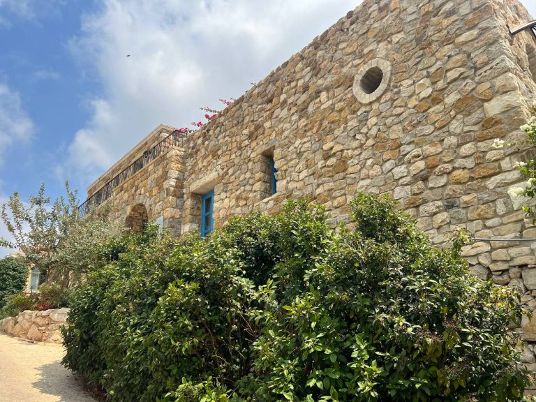 Arnaoon village, Batroun - LebanonUntravelled.com