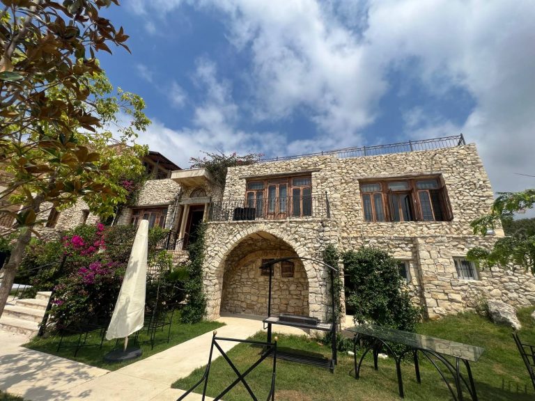 Arnaoon village, Batroun - LebanonUntravelled.com